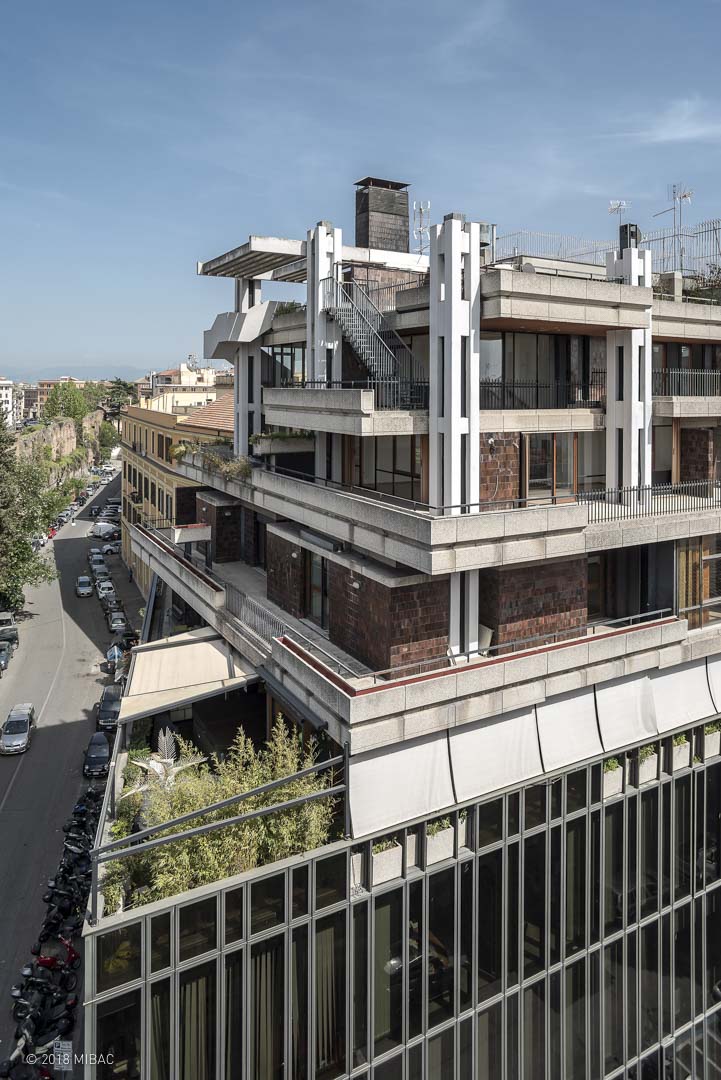 Mixed-use, 1965. Architect: Lucio Passarelli – ArchiDocu
